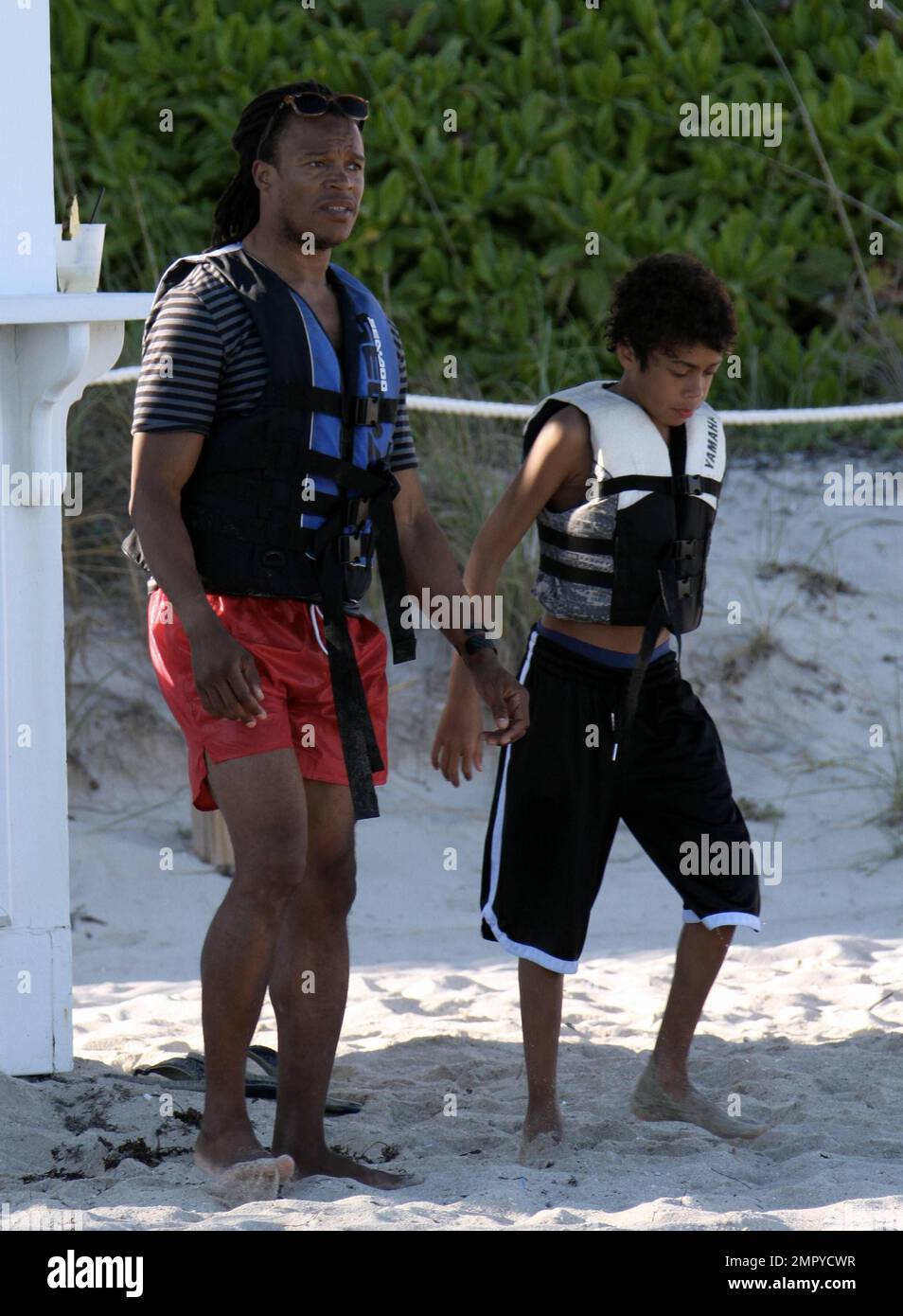 Dutch soccer player edgar davids hi-res stock photography and images ...
