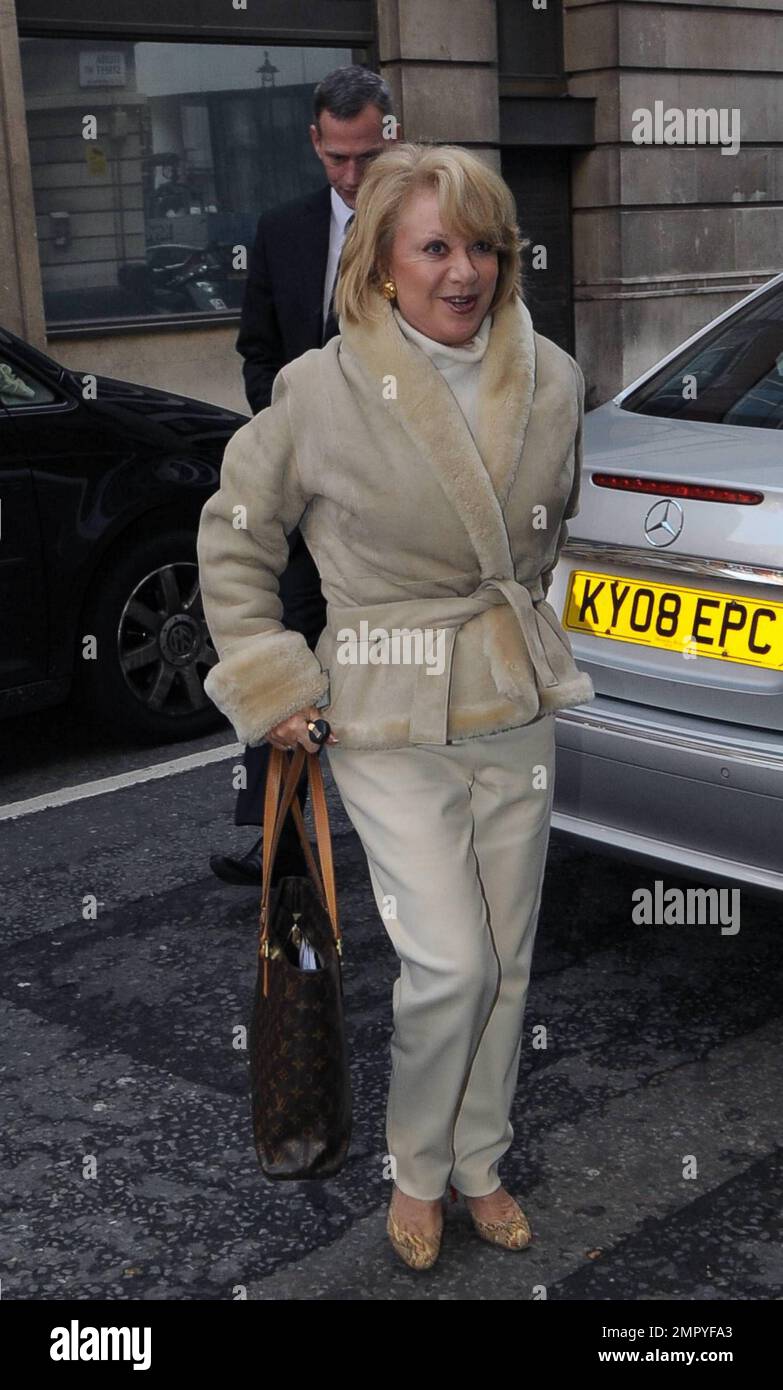 Singer and radio presenter Elaine Paige arrives at BBC Radio 2 to ... Singer and radio presenter Elaine Paige arrives at BBC Radio 2 to ...