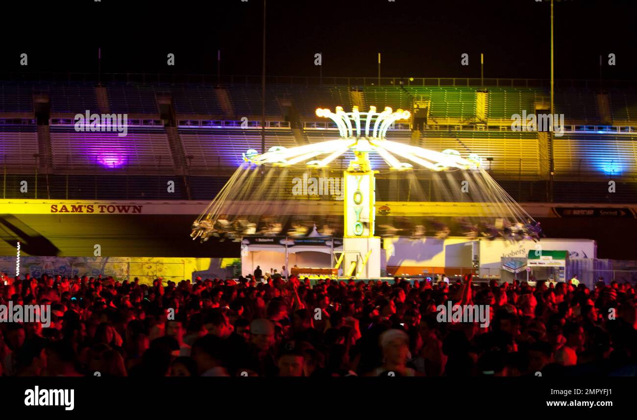 Carnival ride motor hi-res stock photography and images - Alamy