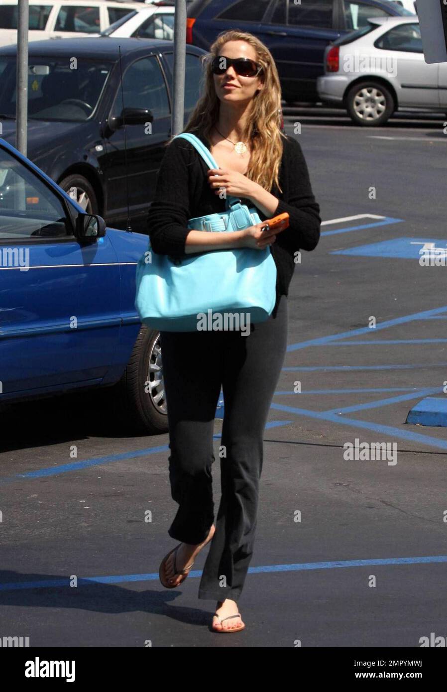 Actress Elizabeth Berkley was spotted leaving her yoga class. She then ...