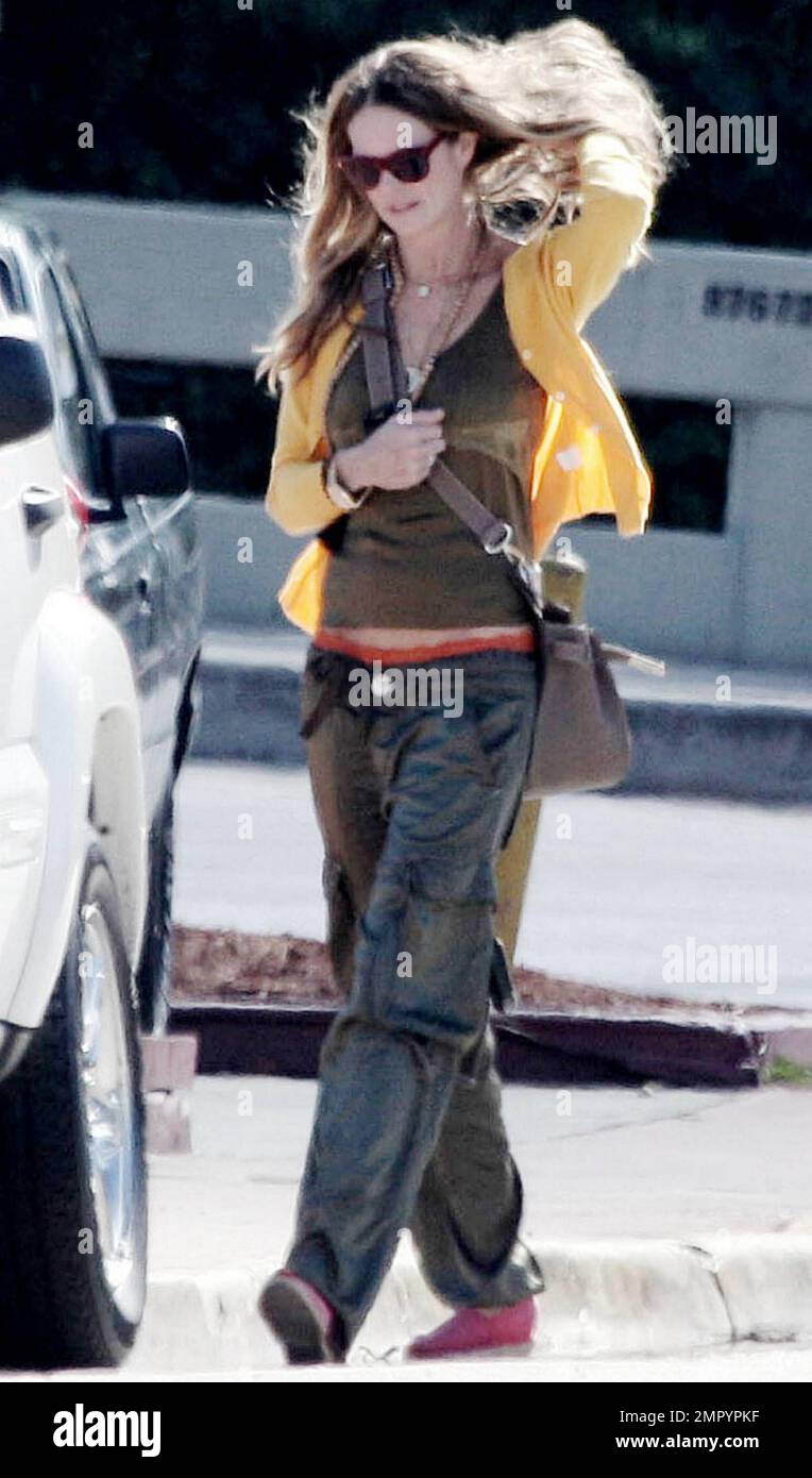 Elle macpherson supermodel in london hi-res stock photography and ...