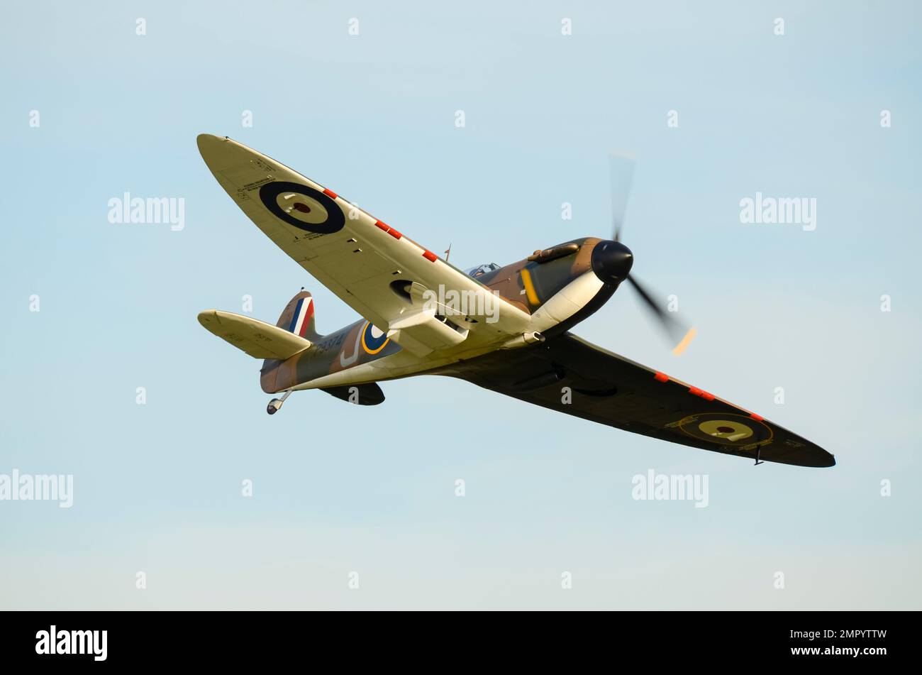 Supermarine Spitfire MkI P9374. WWII Battle of Britain era Spitfire ...