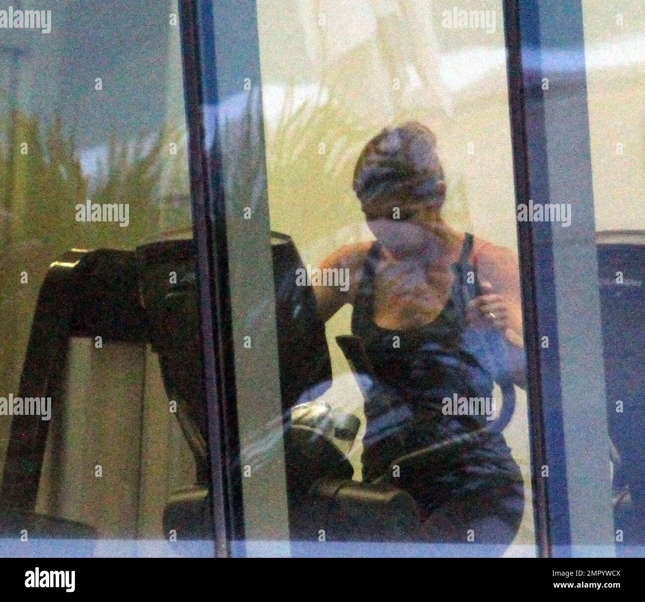 EXCLUSIVE!! Fast Five actress, Elsa Pataky, reveals how she keeps those ...