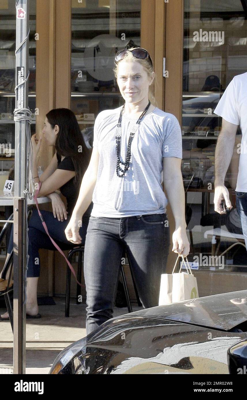 Emily Procter West Wing