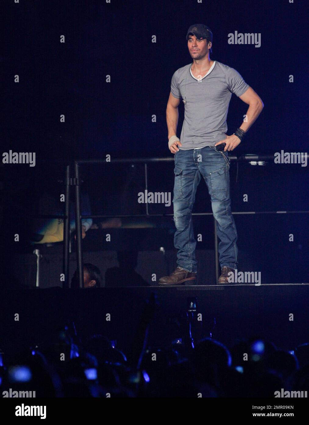 Enrique Iglesias wraps up his "Euphoria World Tour" in his hometown of ...