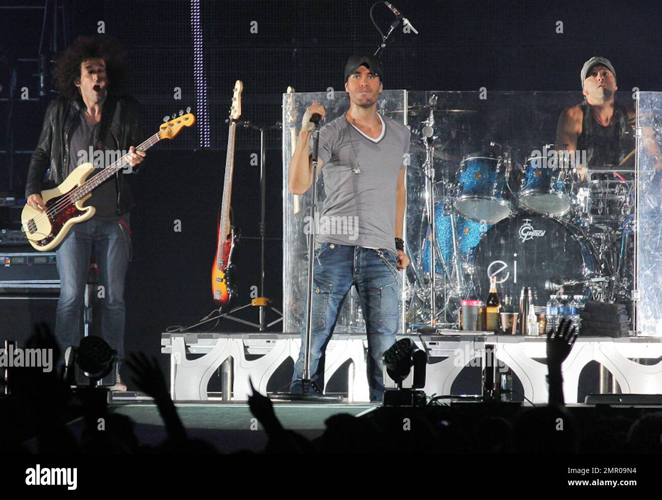 Enrique Iglesias wraps up his "Euphoria World Tour" in his hometown of ...