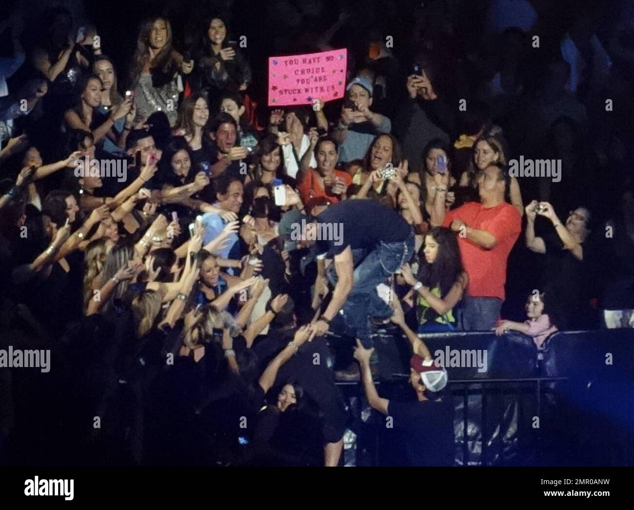 EXCLUSIVE!! Enrique Iglesias performs live at American Airlines Arena ...