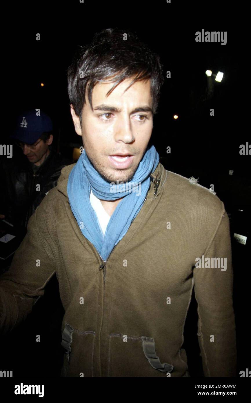 Enrique Iglesias Arrives Without Girlfriend Anna Kournikova At The