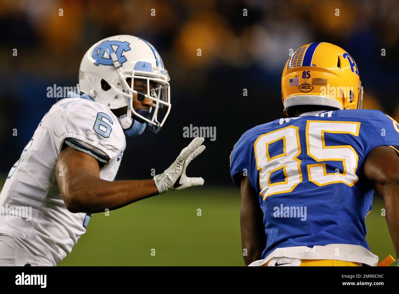 North Carolina cornerback M.J. Stewart (6) defnds against Pittsburgh ...