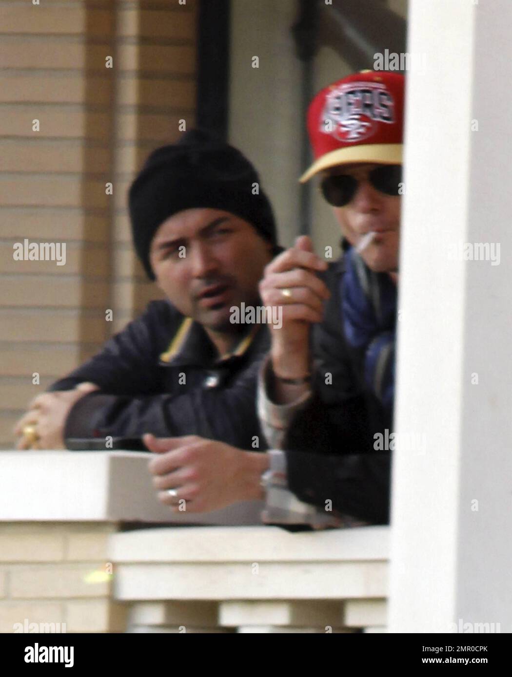 Hunky actor and "Grey's Anatomy" star Eric Dane smokes a cigarette ...