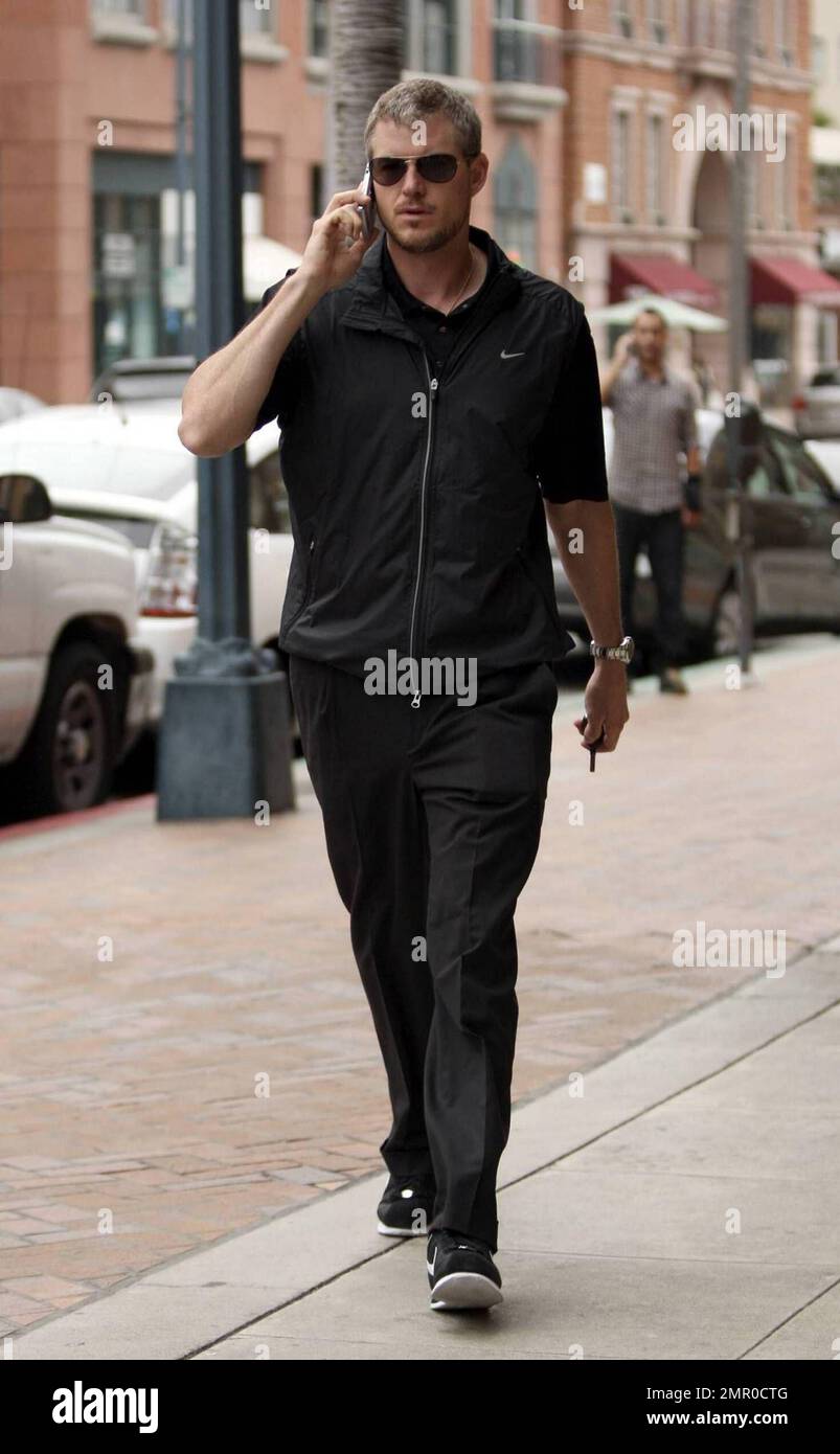 "Grey's Anatomy" star Eric Dane chats on his cellphone as he arrives at ...