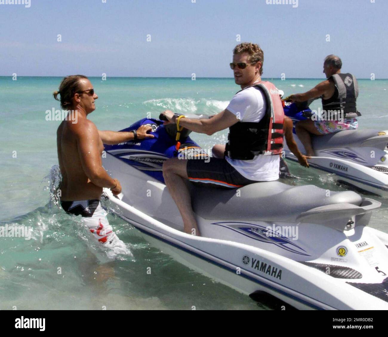 Actor Eric Dane takes a break from the steamy weather in South Florida ...