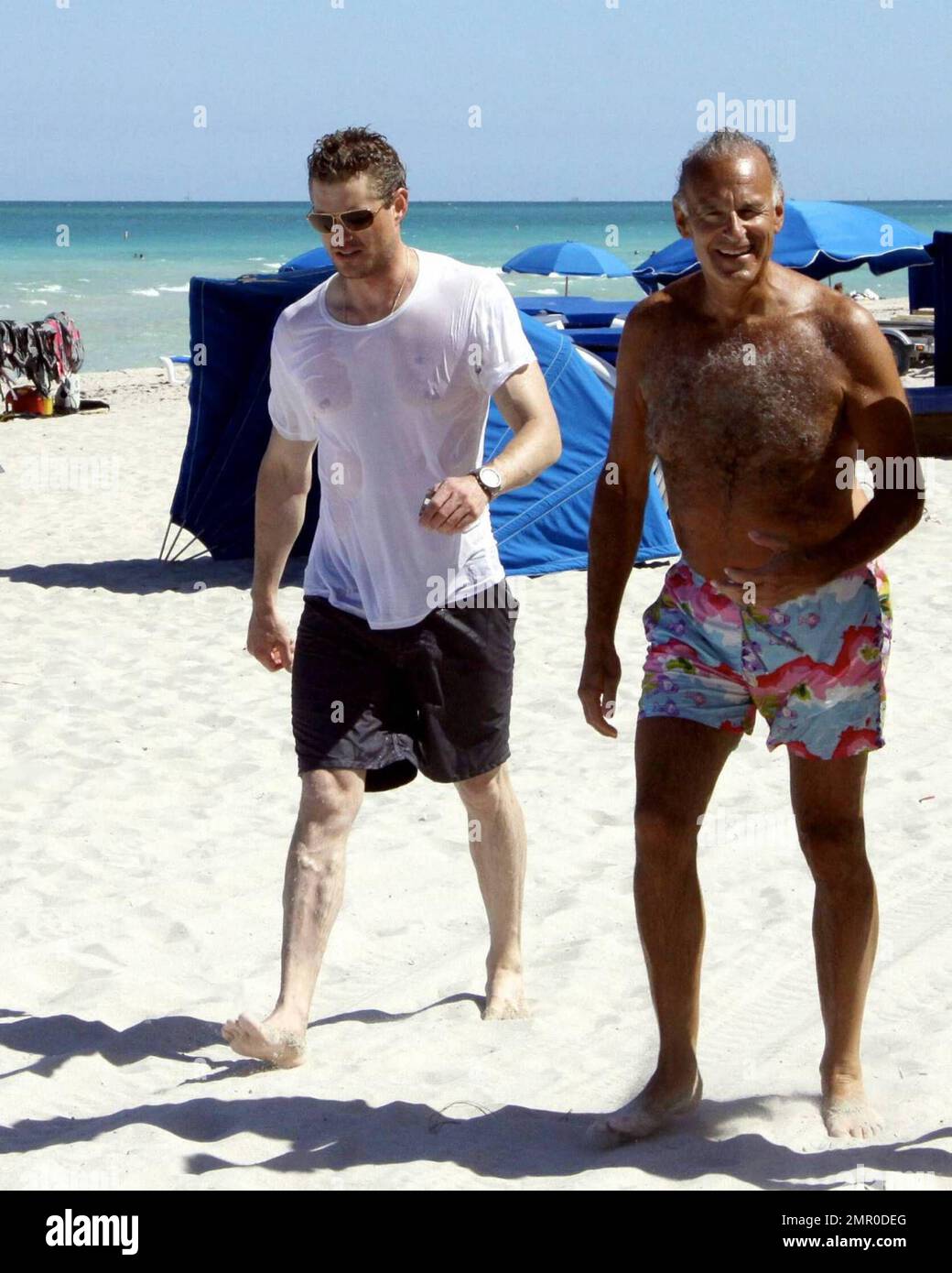 Actor Eric Dane takes a break from the steamy weather in South Florida ...