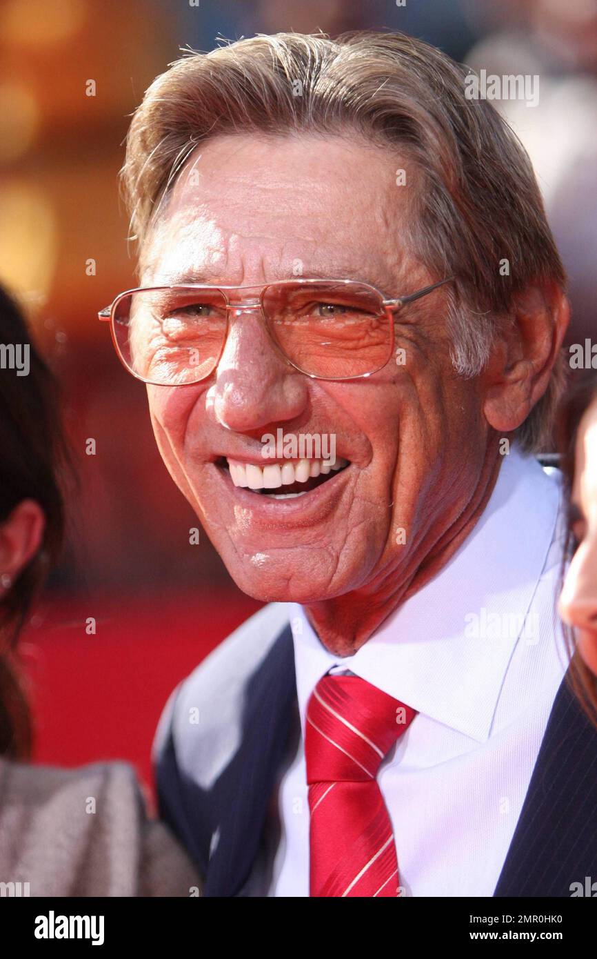 Joe Namath walks the red carpet for the 2010 ESPY Awards held at Nokia ...