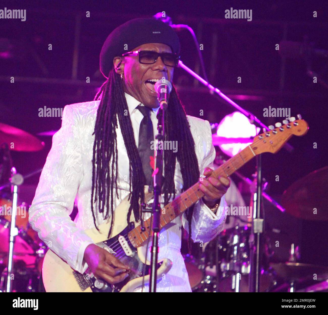 Nile rogers guitar hi-res stock photography and images - Alamy