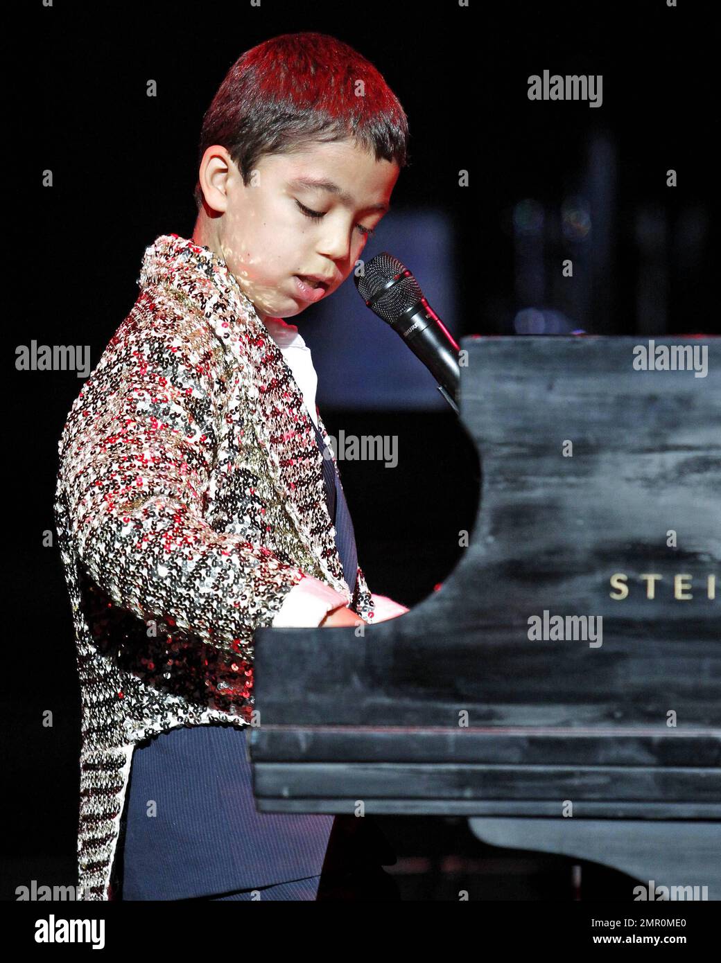 Ethan Bortnick, 10-year old piano prodigy, opened for 'Il Volo' at the ...