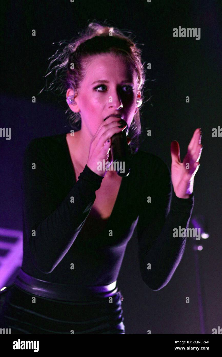 Samantha Gongol with Marian Hill performs as the opener for alt-J at ...