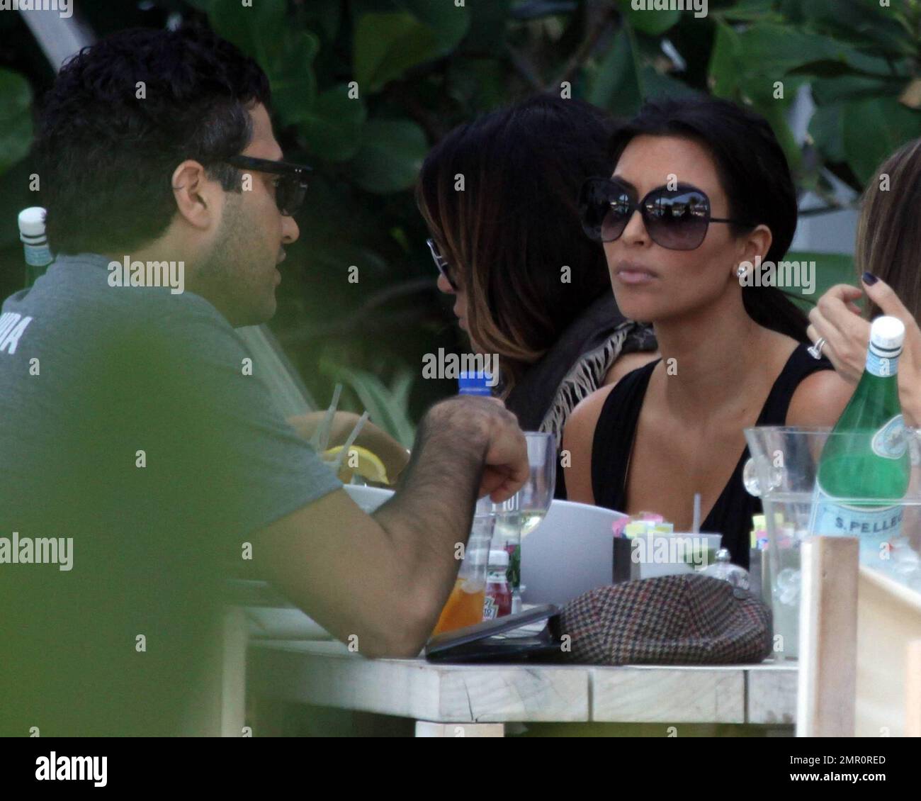 Kim kardashian and eva longoria hi-res stock photography and images - Alamy