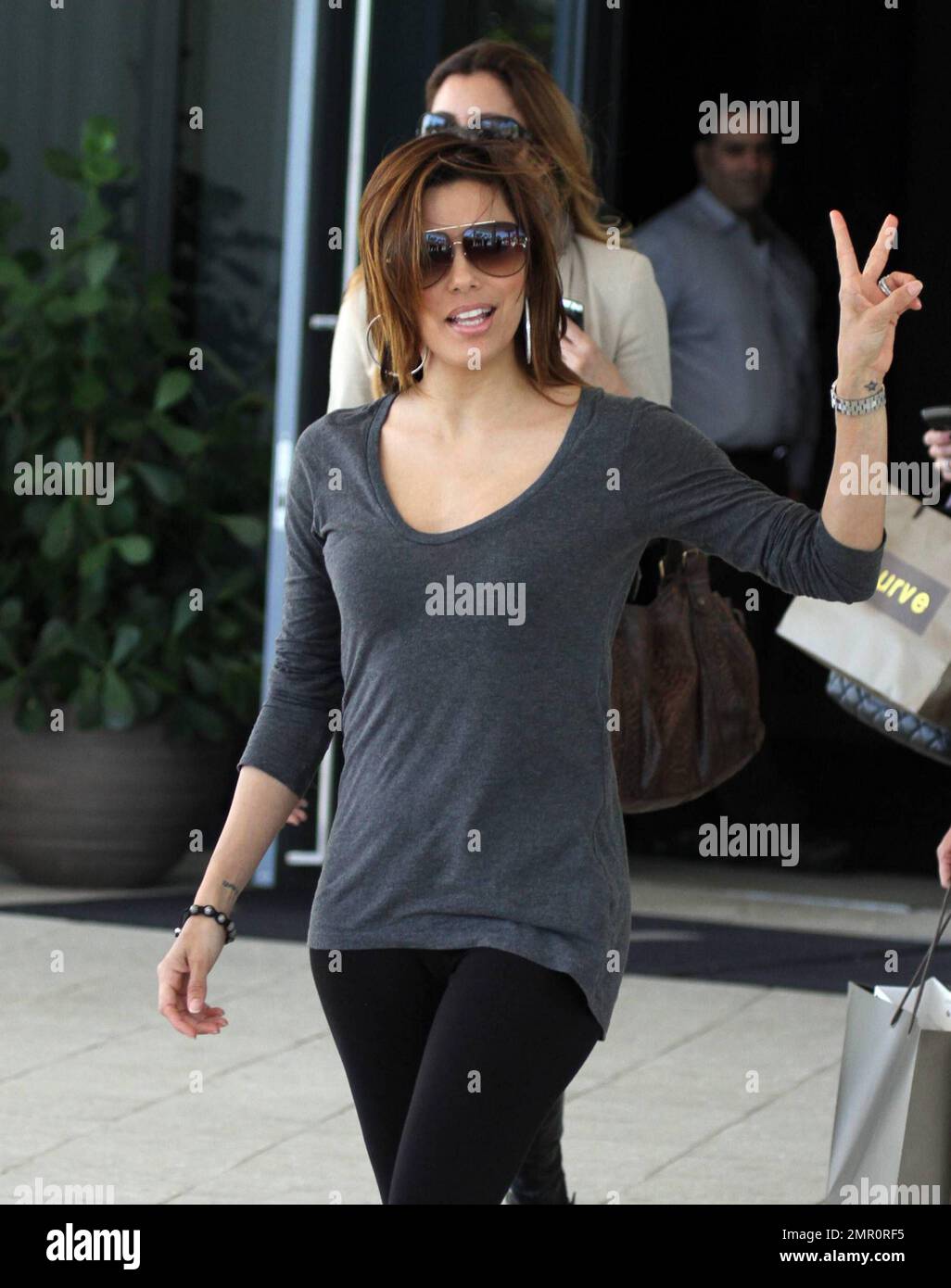 Eva Longoria Parker celebrates her birthday with a group of friends in ...