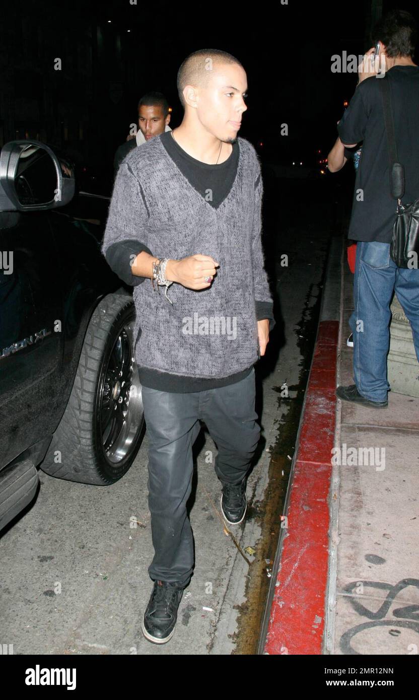 Diana Ross' son Evan Ross arrives at Beso with friends for an evening ...