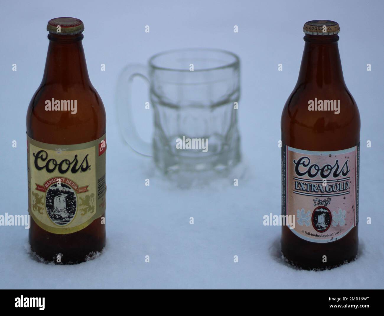 Antique beer bottles hi-res stock photography and images - Alamy