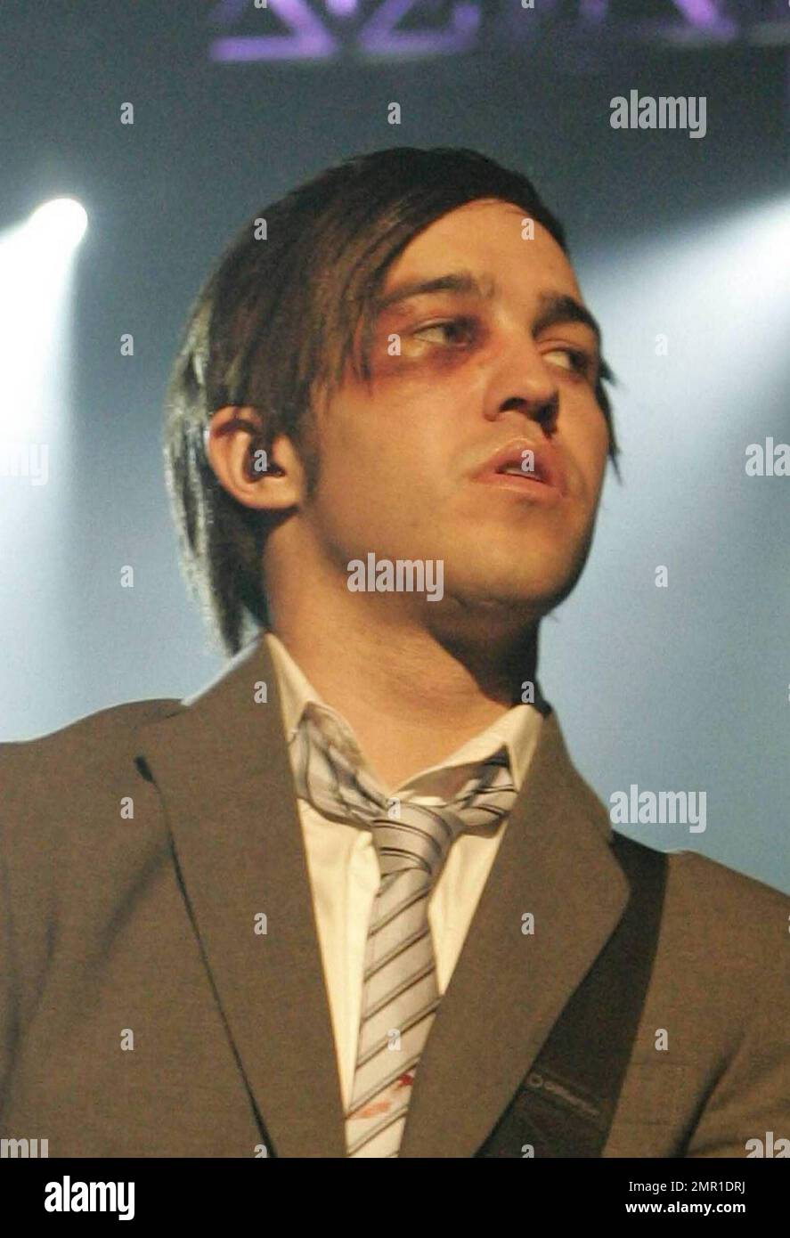 Beaten up boy hi-res stock photography and images - Alamy