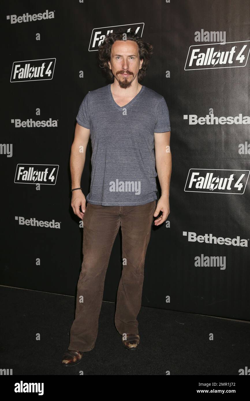 Michael gray video game hi-res stock photography and images - Alamy