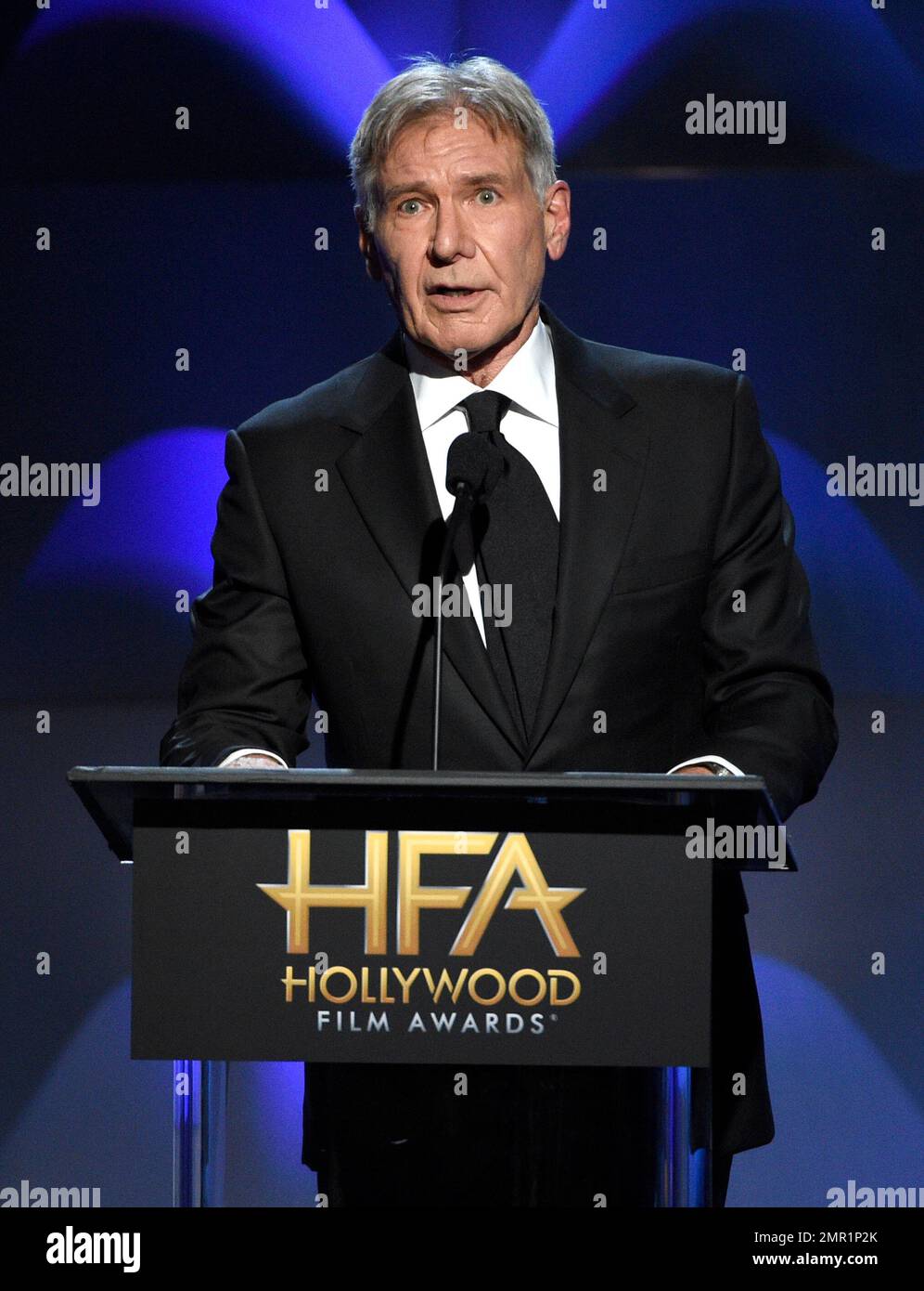 Harrison Ford presents the Hollywood producer award at the Hollywood ...