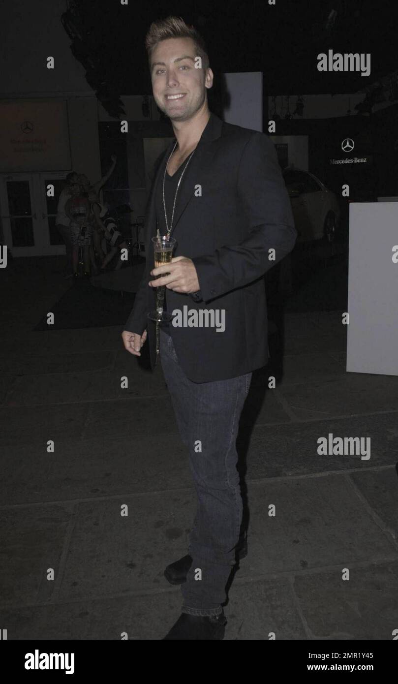 Mercedes bass hi-res stock photography and images - Alamy