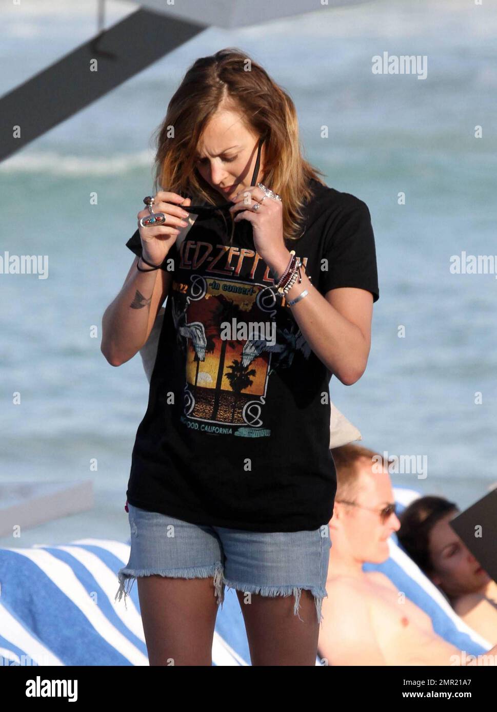 Lindsay Lohan Cut Off Shorts In Denim