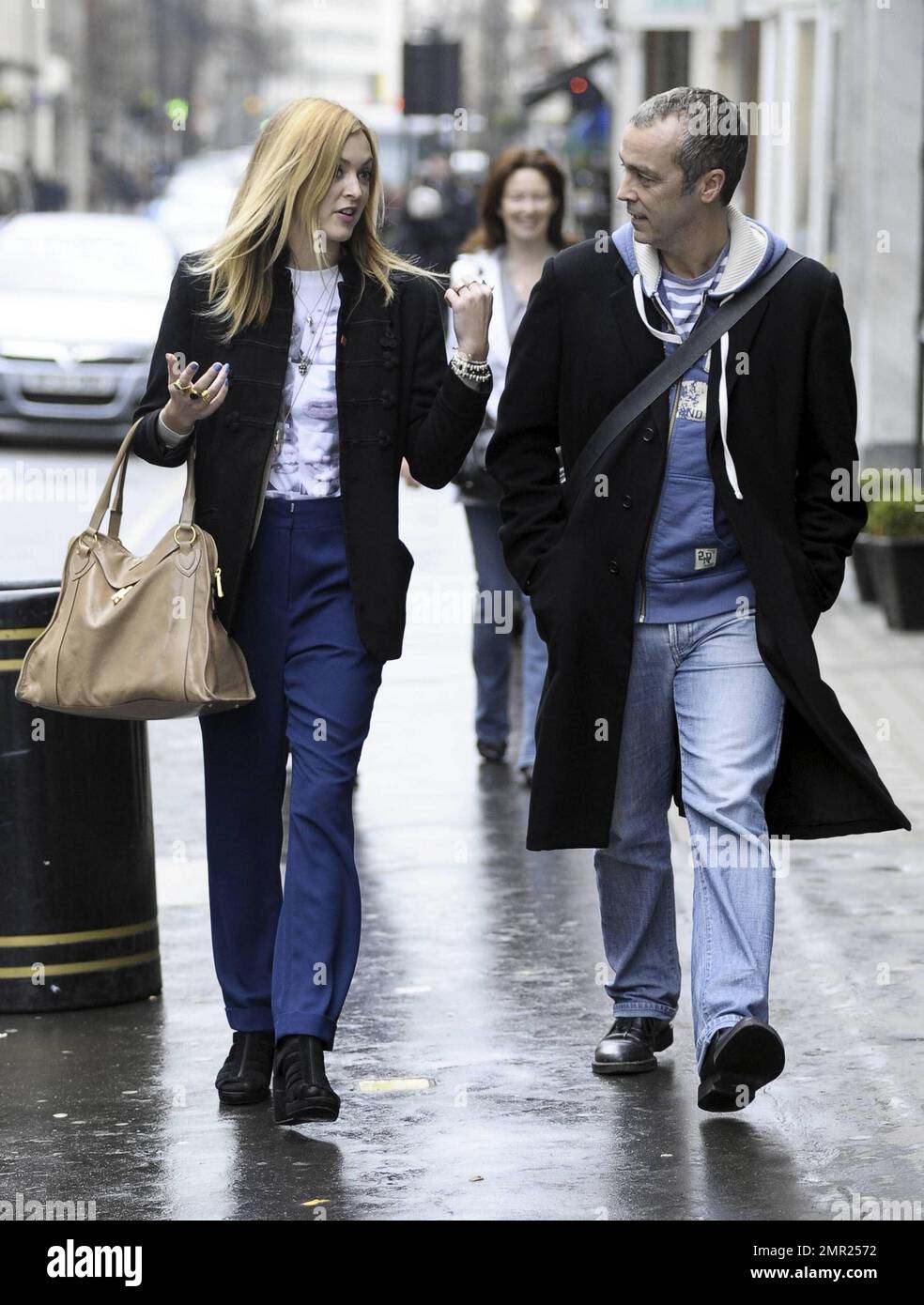 Fearne Cotton chats with actor John Hannah as the two stroll in central ...