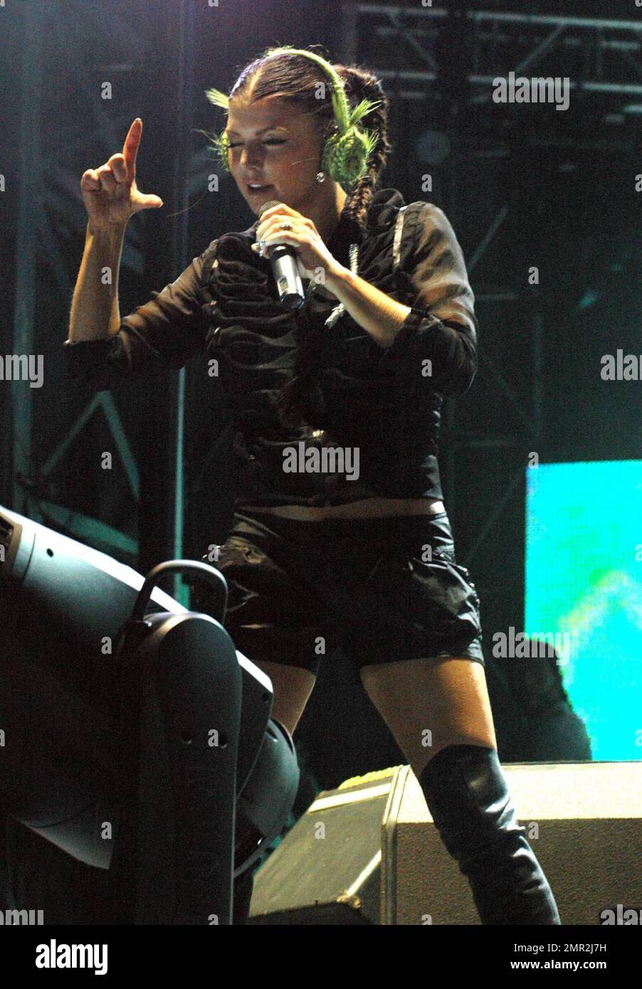 Fergie shows she is back in business and back in shape during her ...