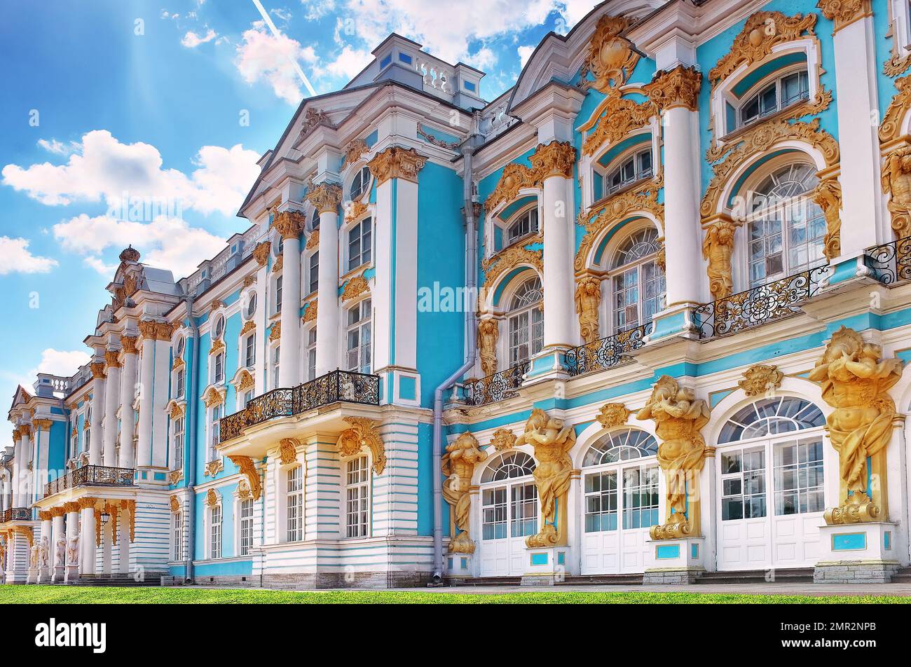 Katherine's Palace hall in Tsarskoye Selo (Pushkin), Russia Stock Photo - Alamy