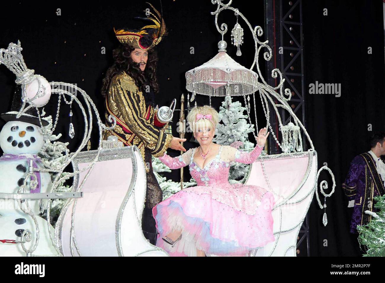 David Hasselhoff and Barbara Windsor at the First Family Entertainment ...