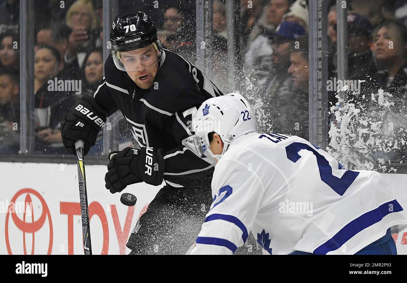 Los Angeles Kings left wing Tanner Pearson, left, works against Toronto ...