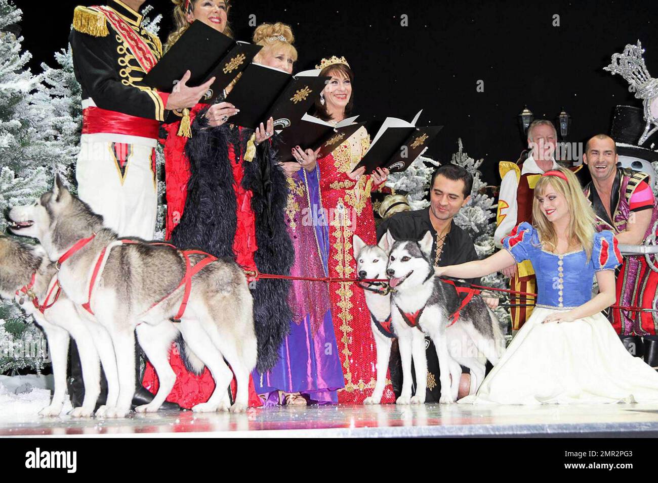 Cast at the First Family Entertainment Pantomime photocall at the ...