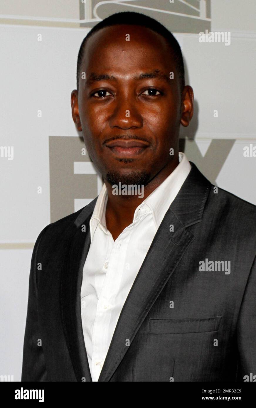 Actor Lamorne Morris 60 Photos - Moonagedaydream.film