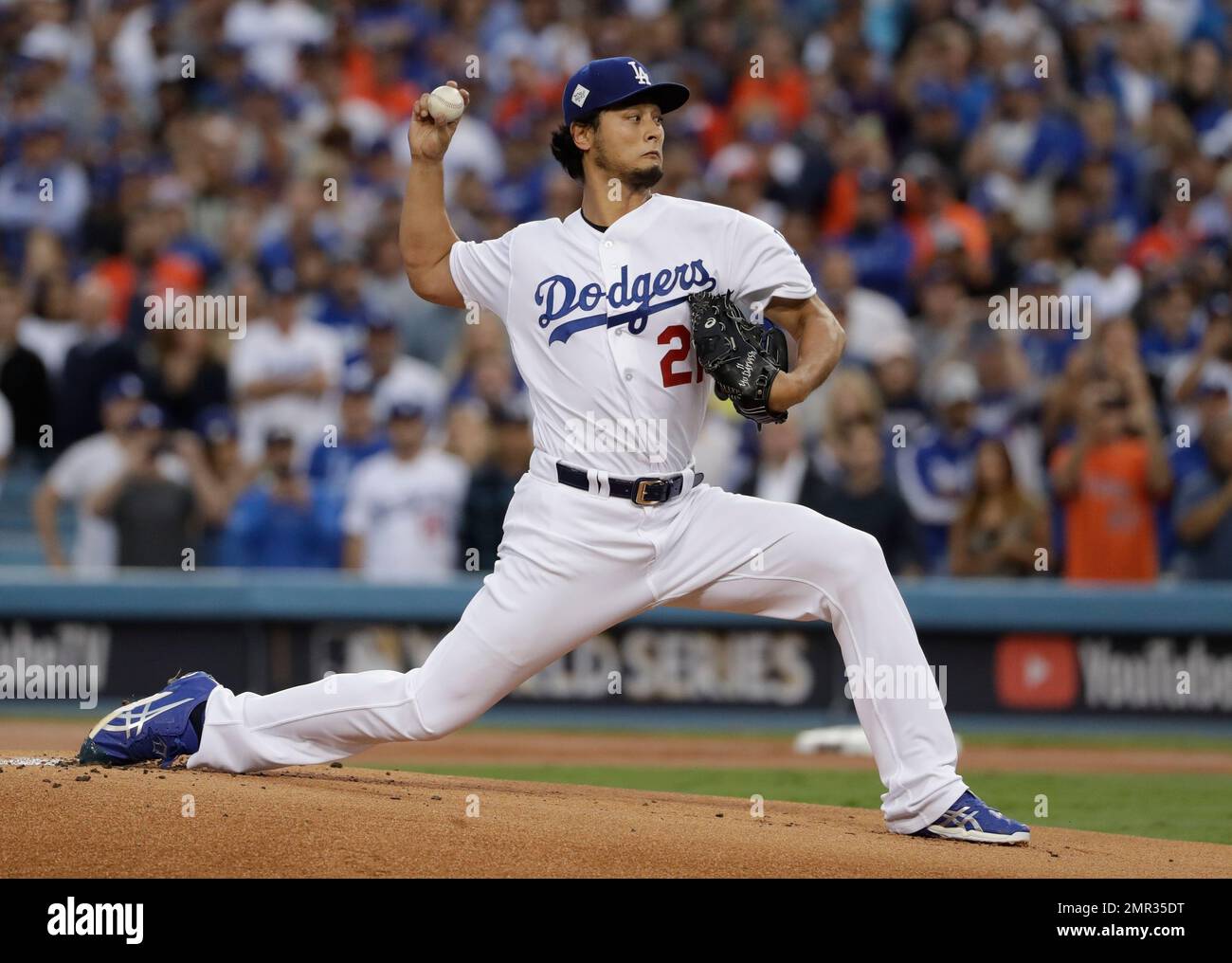 Los Angeles Dodgers starting pitcher Yu Darvish throws during the first ...