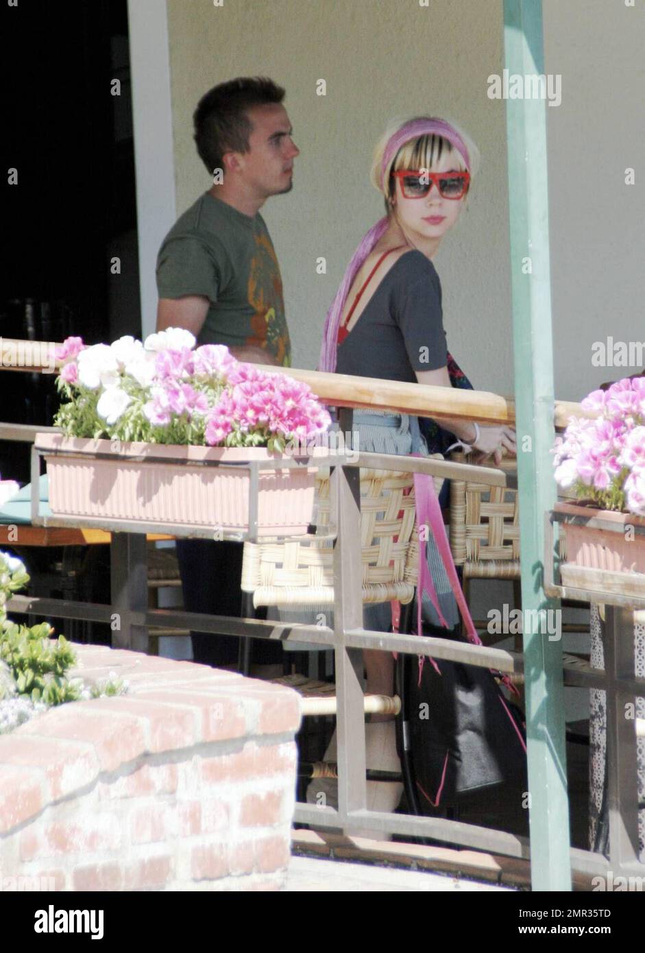 Exclusive!! Frankie Muniz and his fiancee Jamie Gandy enjoy a romantic ...