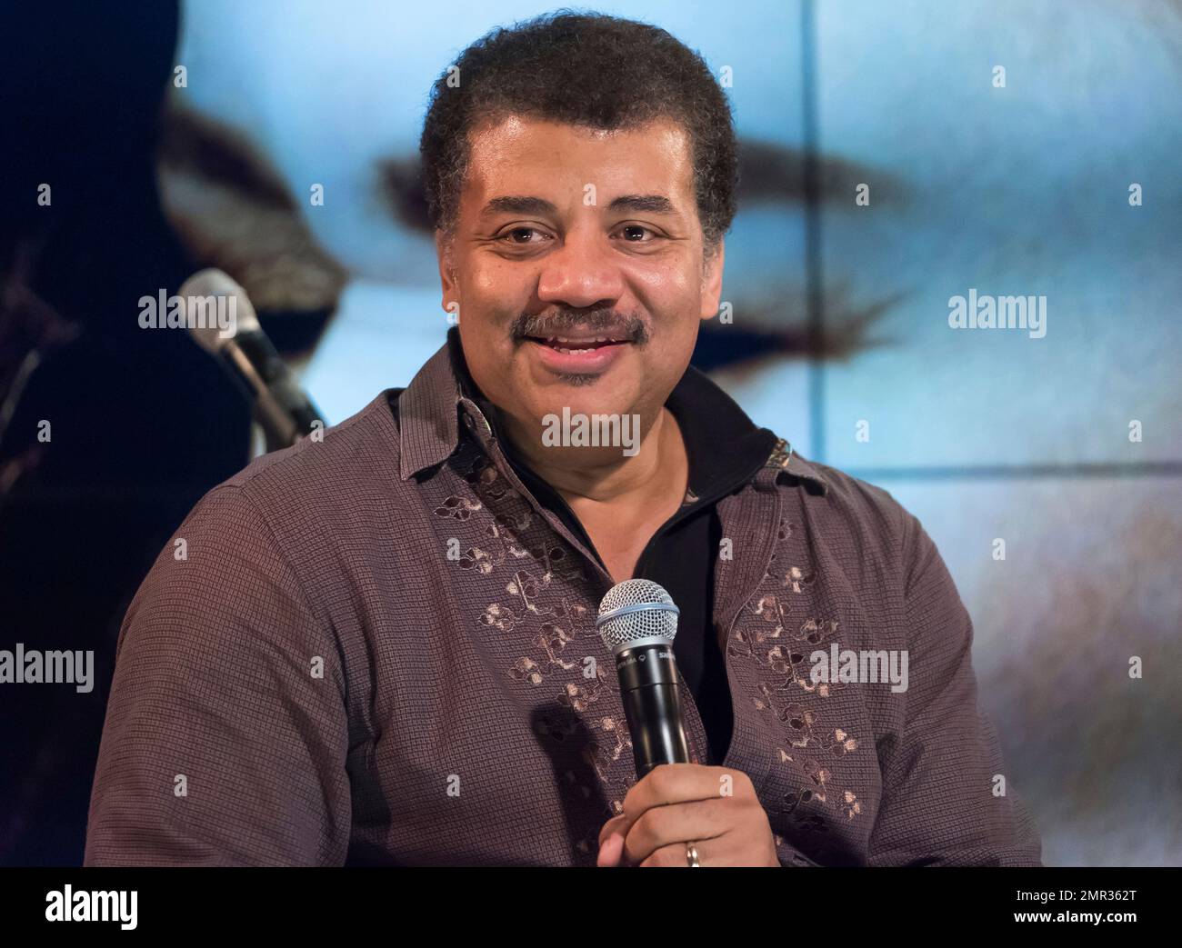 Neil deGrasse Tyson attends a fan event celebrating the release Kelly ...
