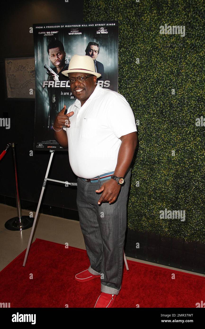 Cedric the Entertainer at the "Freelancers" Los Angeles Screening held ...