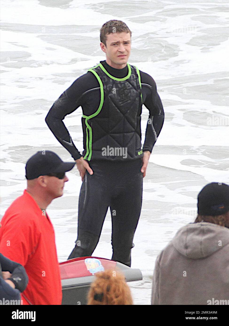 Justin Timberlake and Mila Kunis film scenes and take small breaks in ...