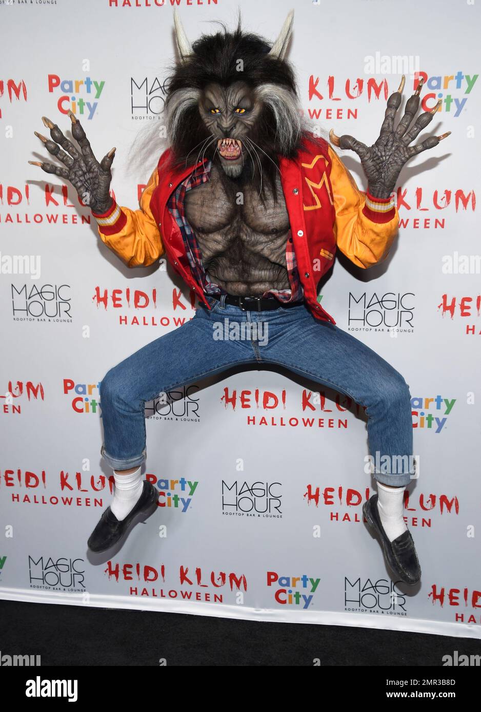 Heidi Klum, dressed as a werewolf for Michael Jackson's "Thriller ...