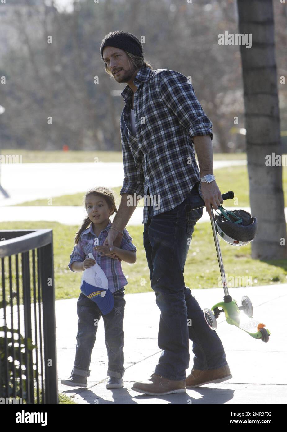 Doting dad Gabriel Aubry spends a day with his daughter Nahla at a ...