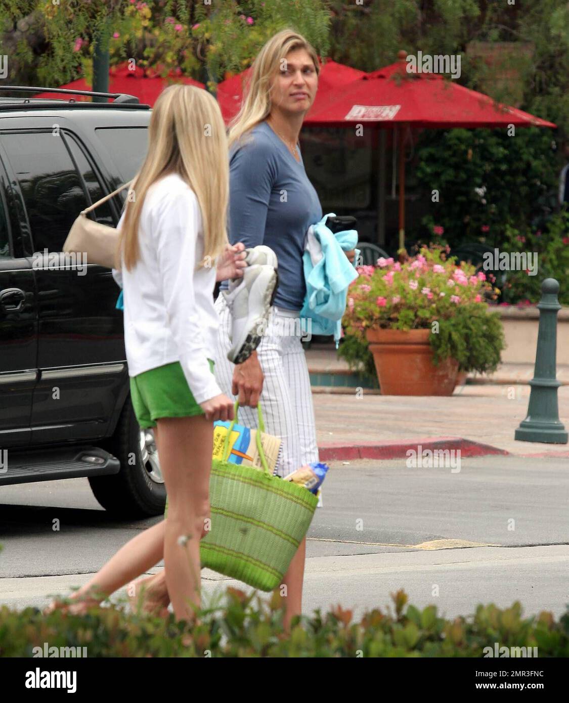 Exclusive!! Gabrielle Reece and husband Laird Hamilton with daughter ...