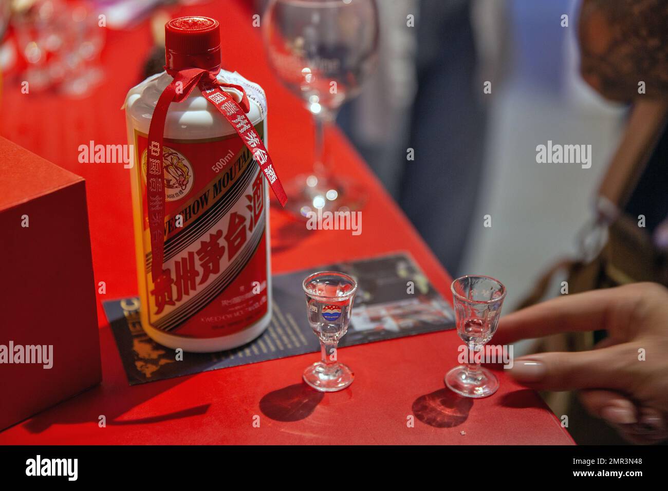 Th brand logo hi-res stock photography and images - Alamy
