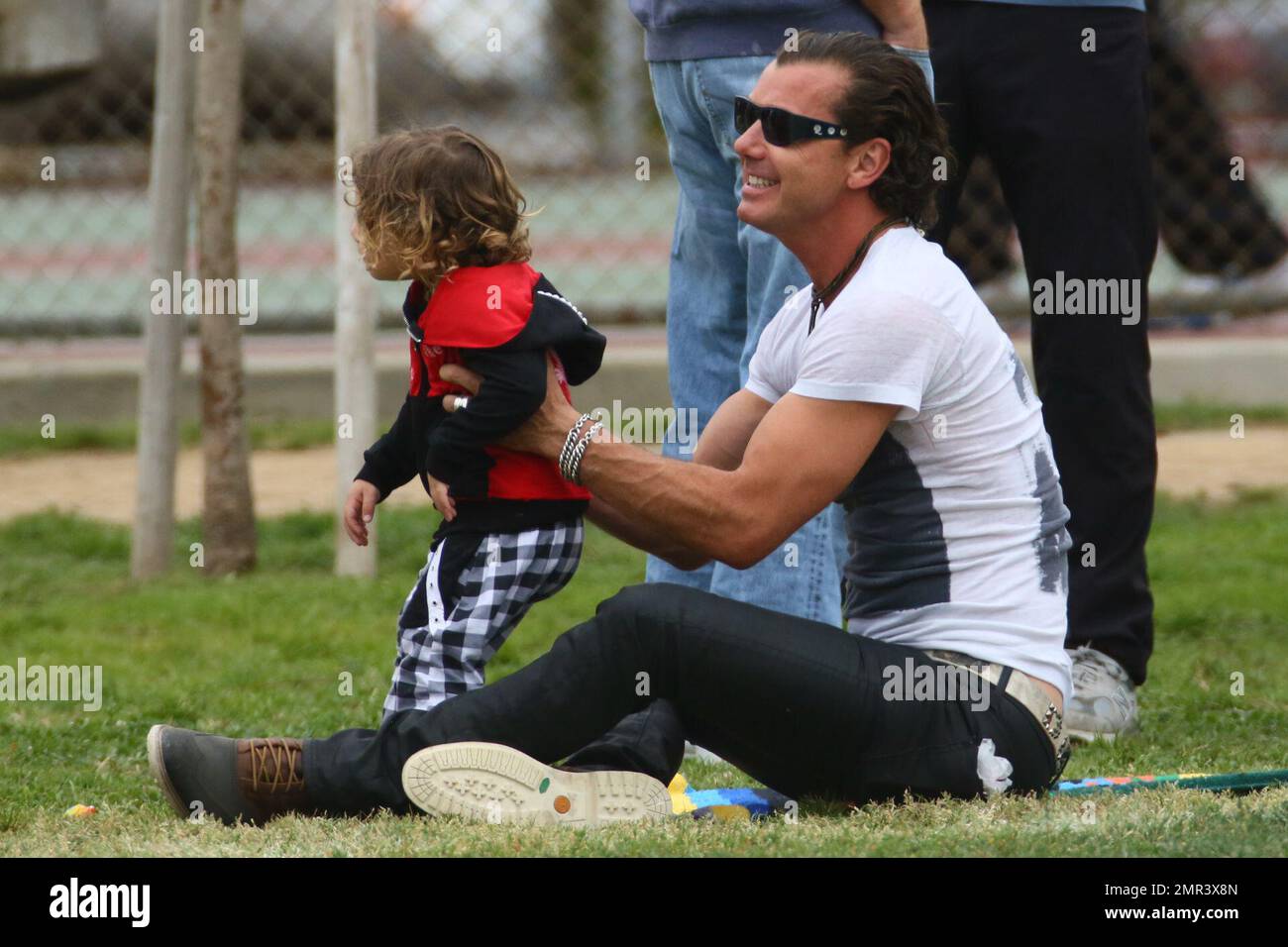 WORLDWIDE - Gavin Rosedale takes the kids to watch Zuma's flag football ...