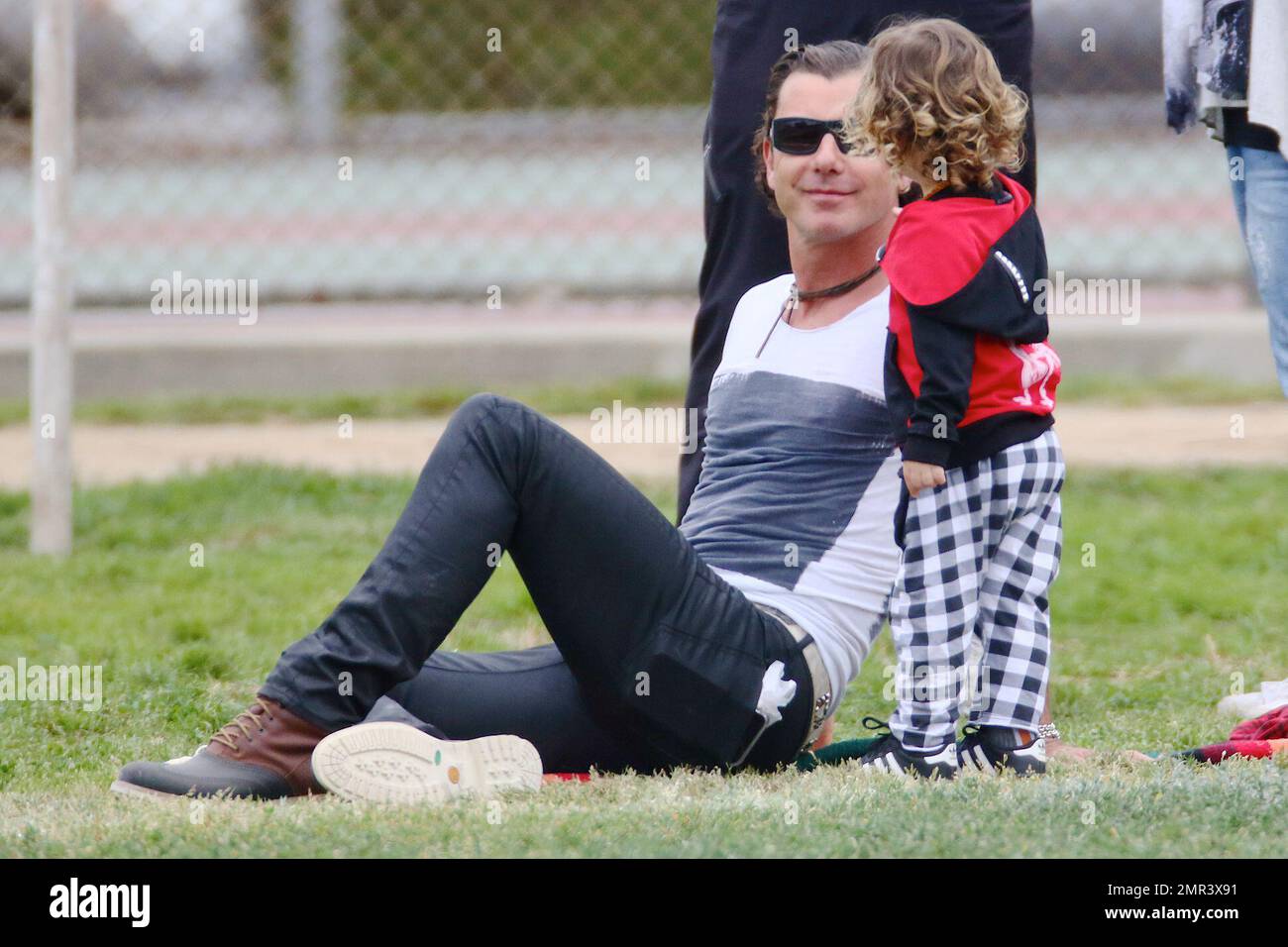 WORLDWIDE - Gavin Rosedale takes the kids to watch Zuma's flag football ...