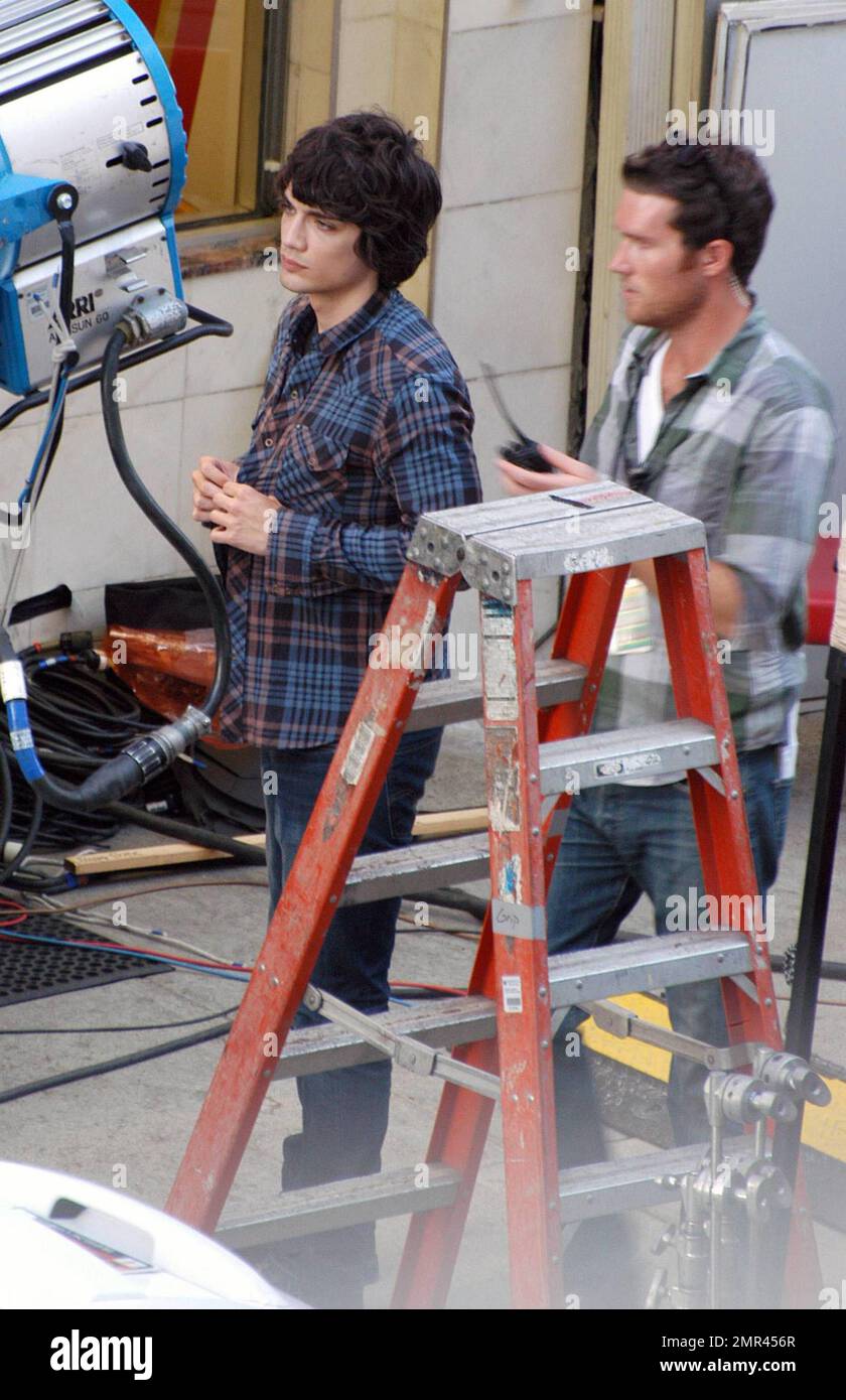 George Finn And Miley Cyrus Kissing