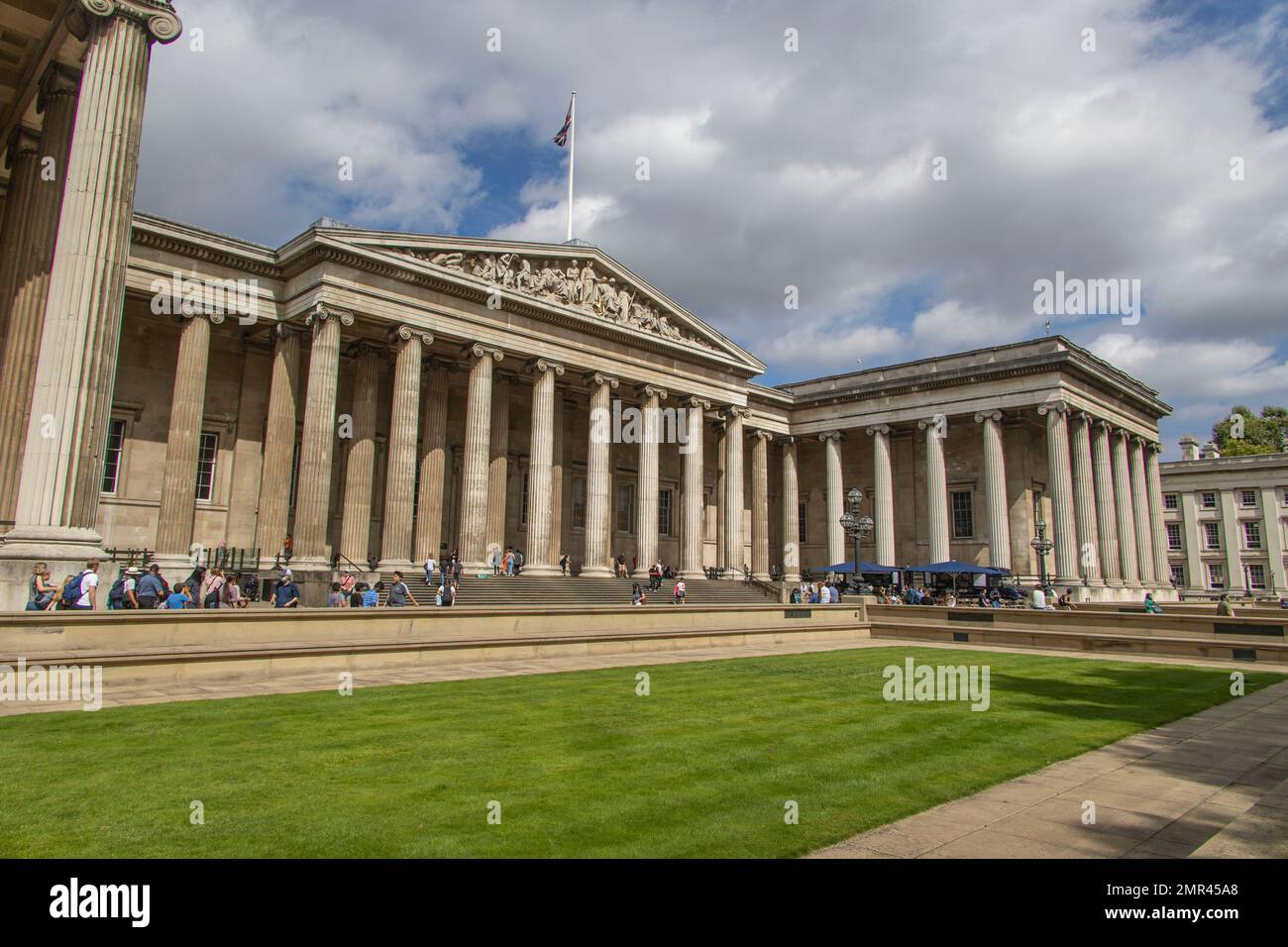 London, UK. 23rd Aug, 2022. Exterior view of the British Museum in ...